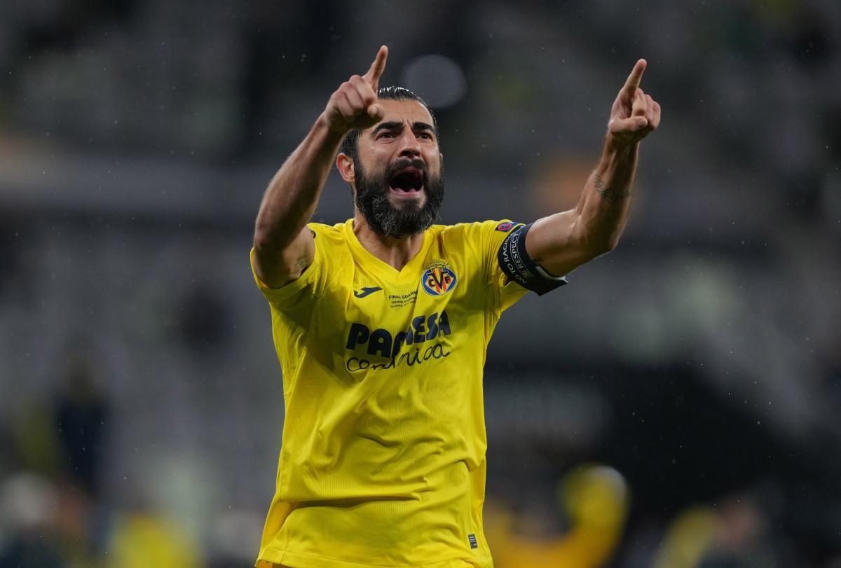 Albiol entró en la convocatoria de emergencia de España - Conexión ...