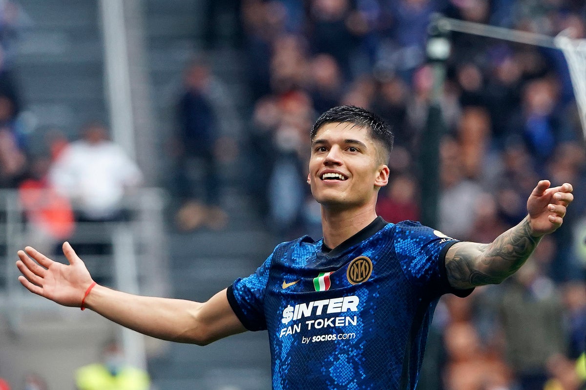 Con doblete de Correa, Inter mantiene acecho a los líderesConexión ...