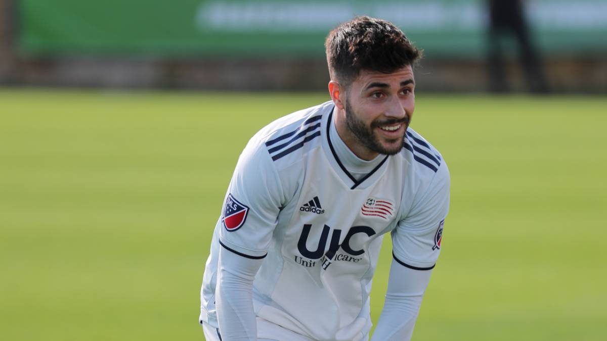 Nombran a español Carles Gil Mejor Jugador del Año en la MLSConexión ...