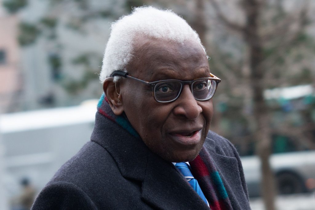 Muere el exjefe del atletismo mundial Lamine Diack a los 88 ...