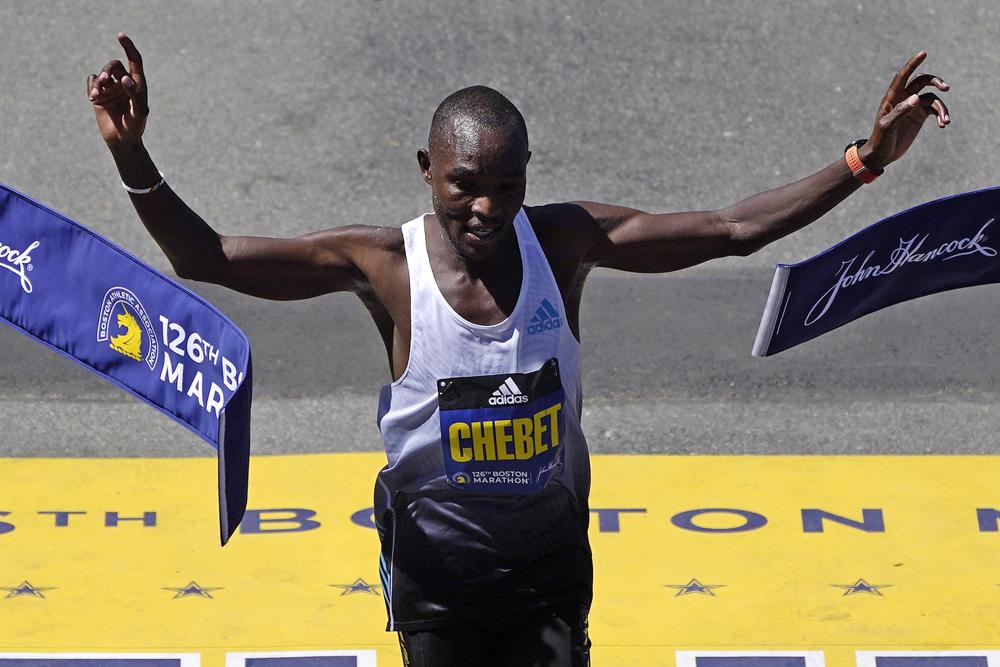 Kenianos Chebet y Jepchirchir ganan el Maratón de BostonConexión Deportiva